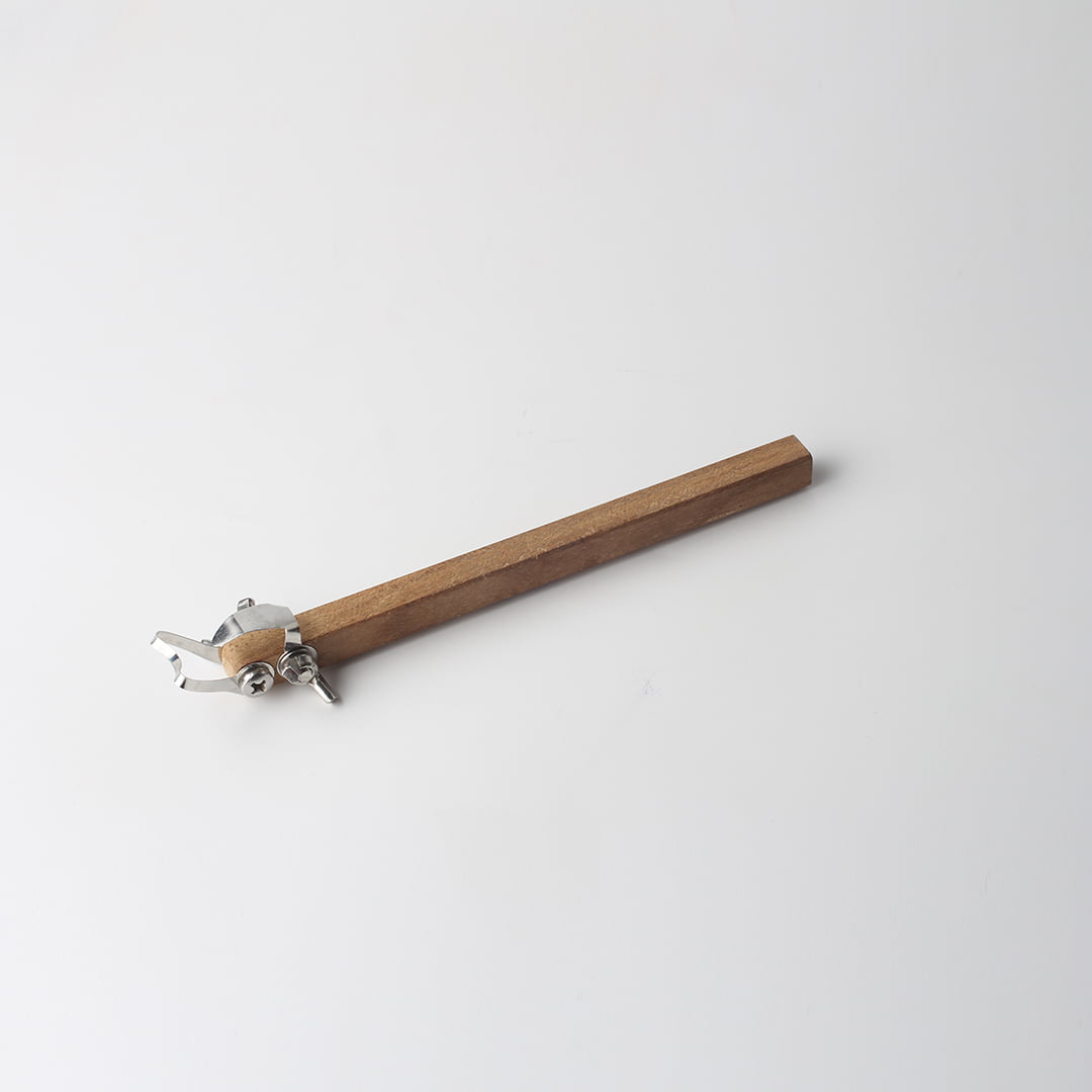 Sara Carving Core 03 - Deep Concave Handheld Clay Extruder